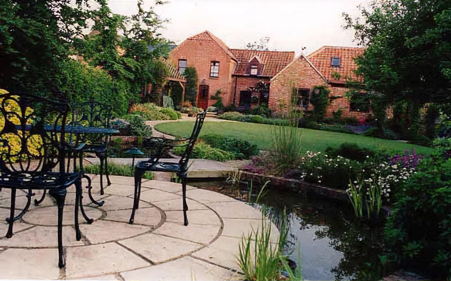 Small country house garden