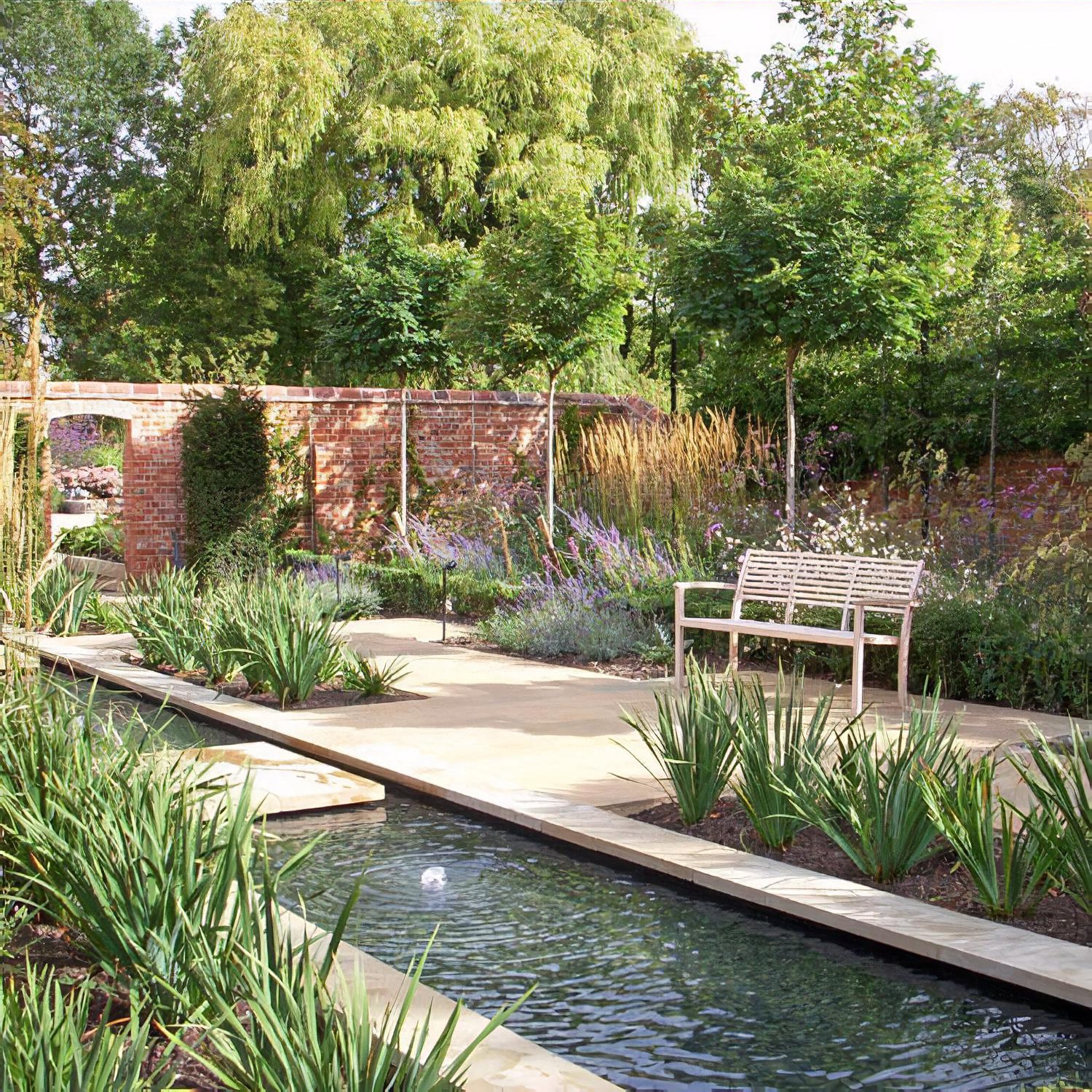 Suffolk contemporary courtyard garden sue townsend