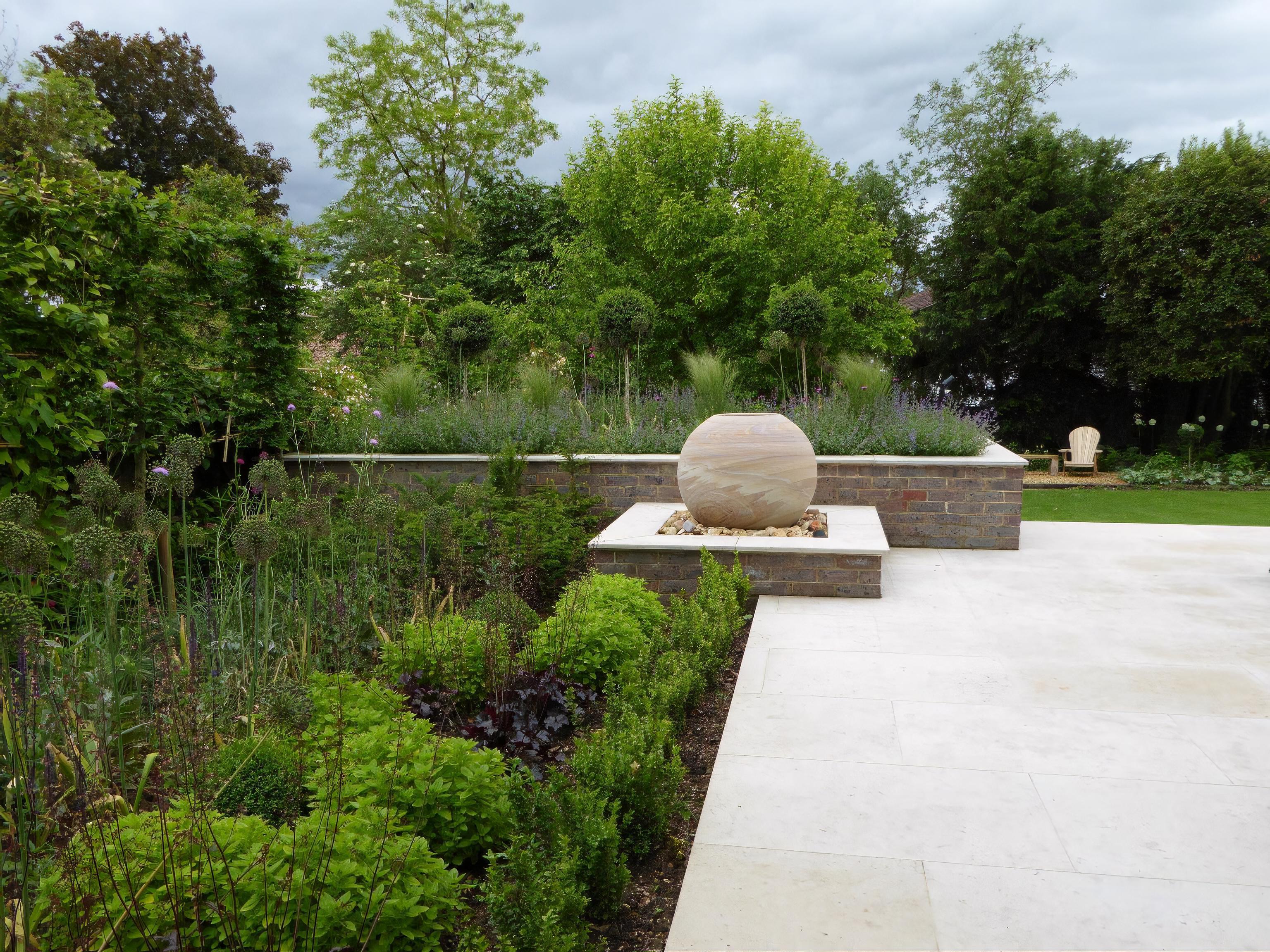 Contemporary Sloping Garden By Reading based MSGD garden designer ...