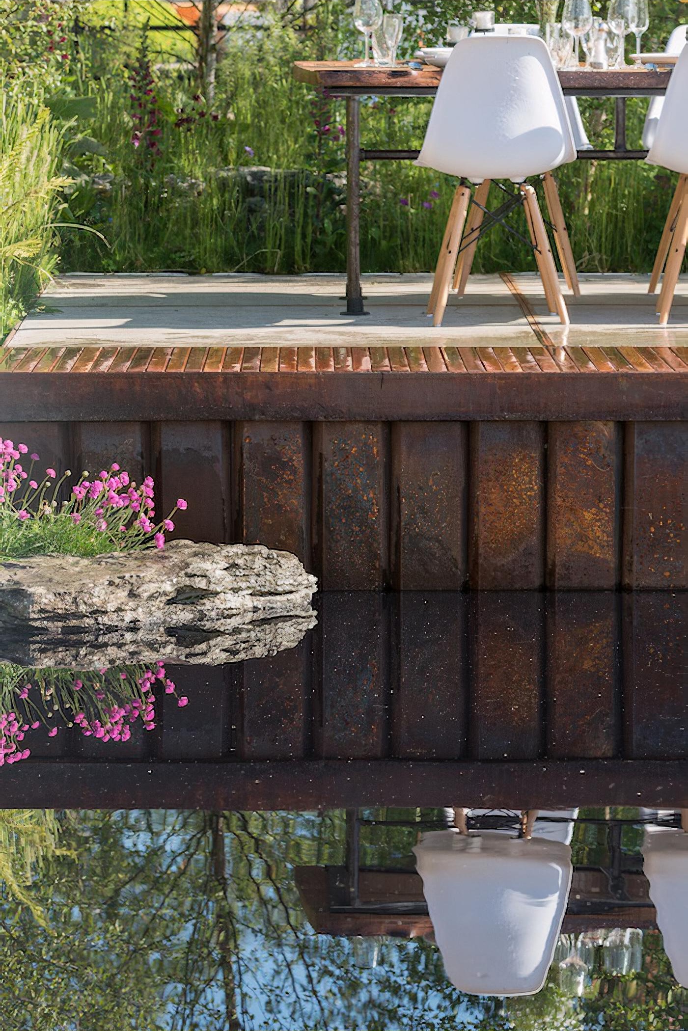 The Sustainable seafood garden by Ireland based garden designer Andrew ...