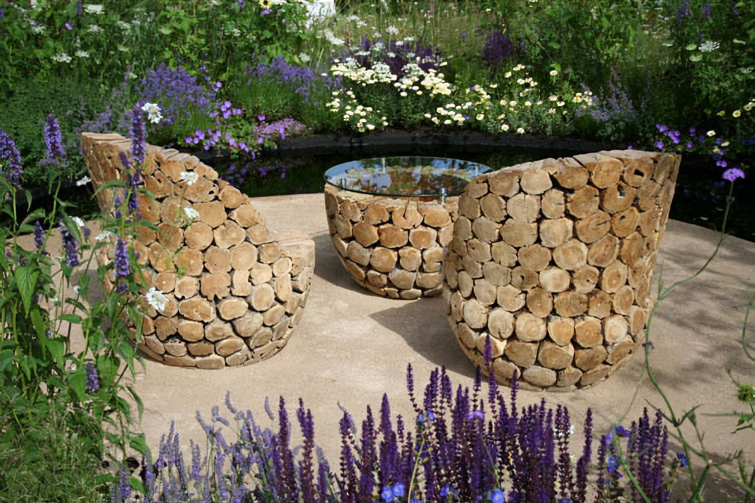 Hampton Court Flower Show 2010 The Copella Bee Garden