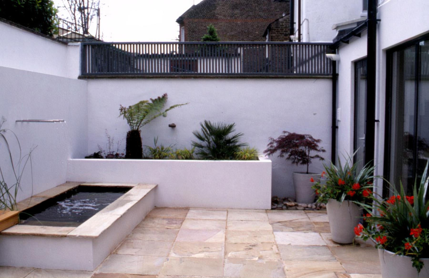 London courtyard garden catherine heatherington